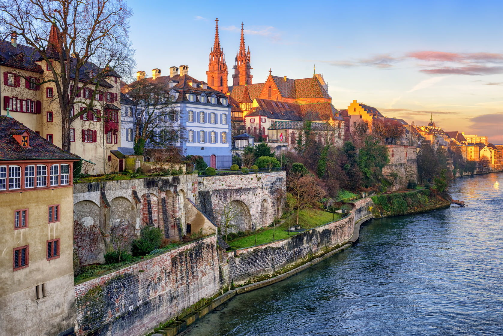 Uniworld River Cruises Rhine, Moselle & Belgium Grand Discovery - Dutch ...